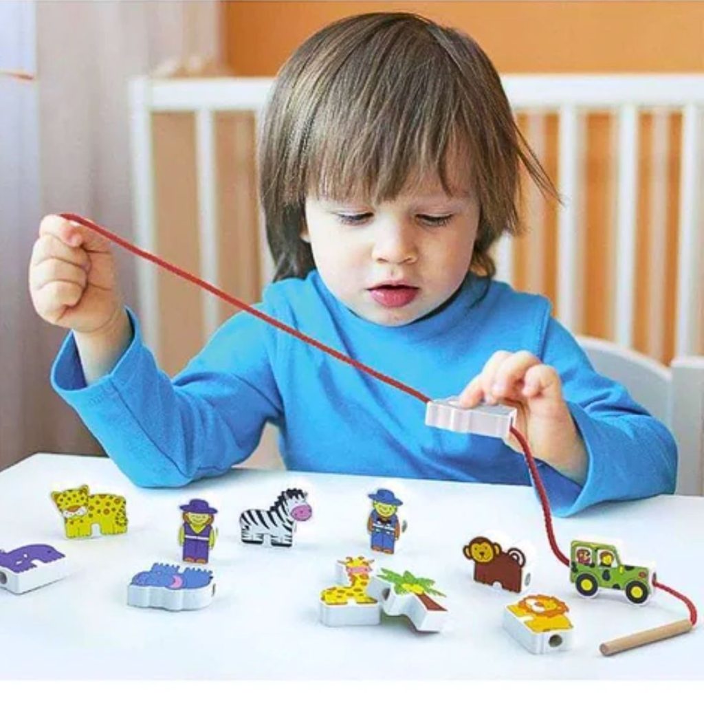 Lacing Blocks Farm Animals Box - I Love Wooden Toys