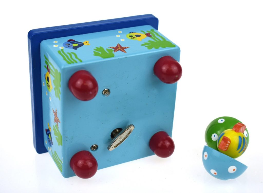 Wooden Fish Music Box